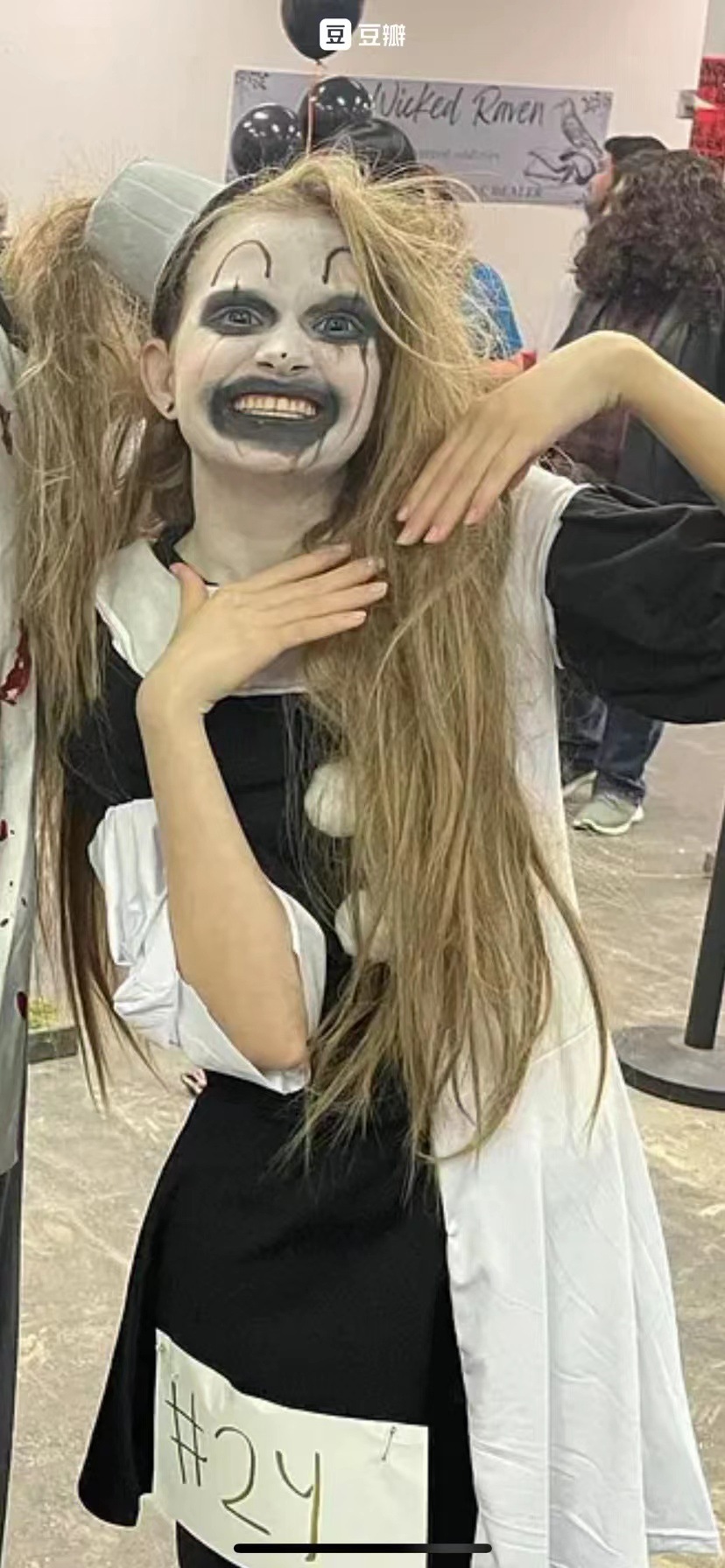 Female Version Of Art The Clown Terrifier Costume, 53% OFF