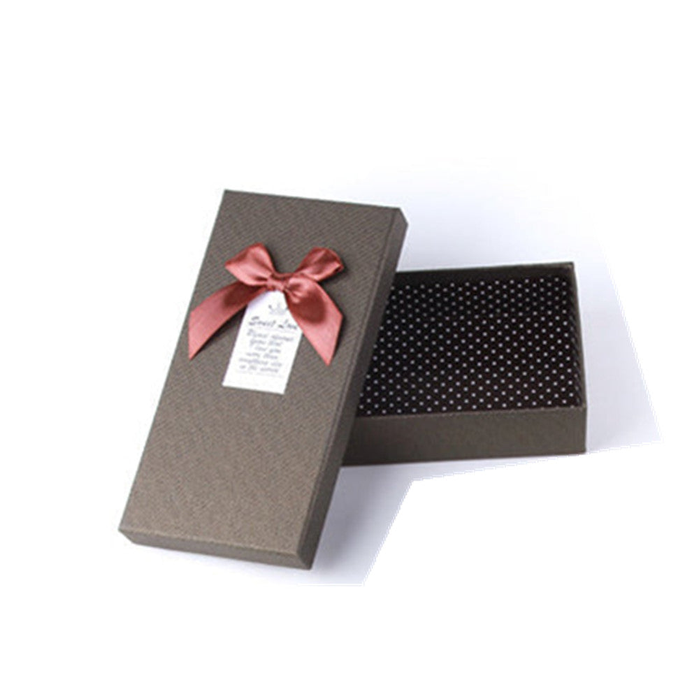 Rectangle Shaped Presentation Gift Box with Bow Ribbon Simple and ...