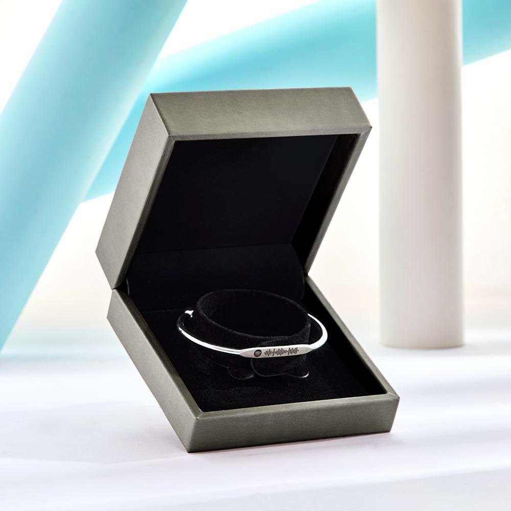 Exquisite Bracelet Gery Box | My Spotify Plaque